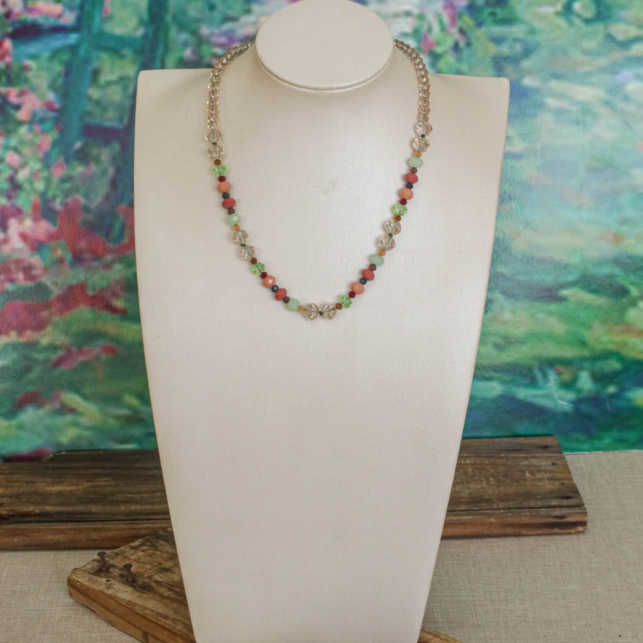 Colar curto com mix de cristais em tons candy color - Magrini Joias